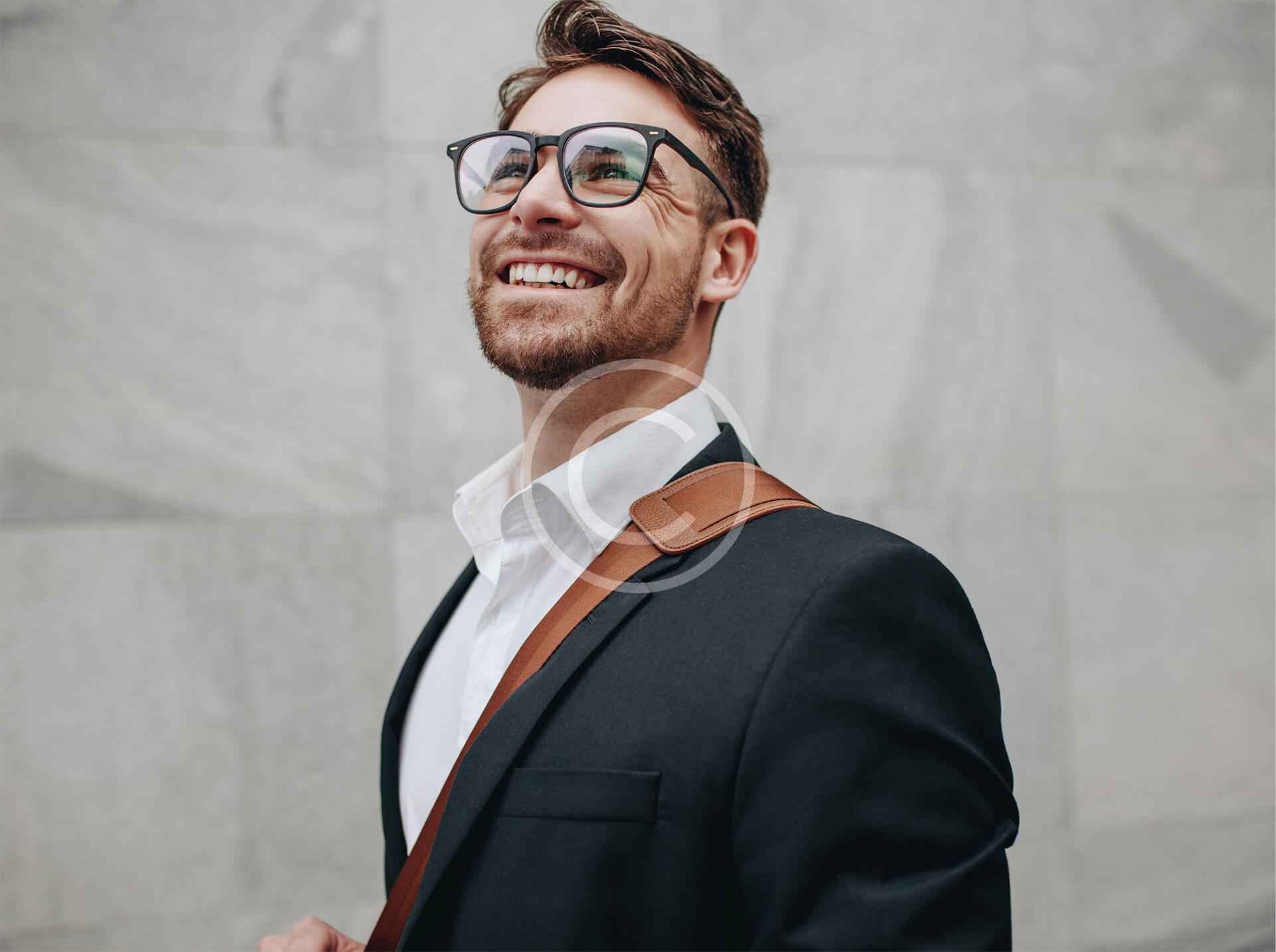 Which card is better to have – debit or credit? – Veyrontec